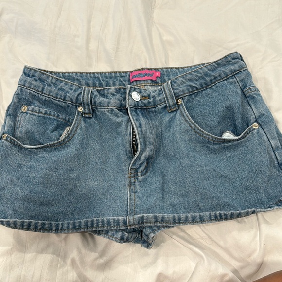 Edikted | Skirts | Edikted Micro Jean Skort | Poshmark